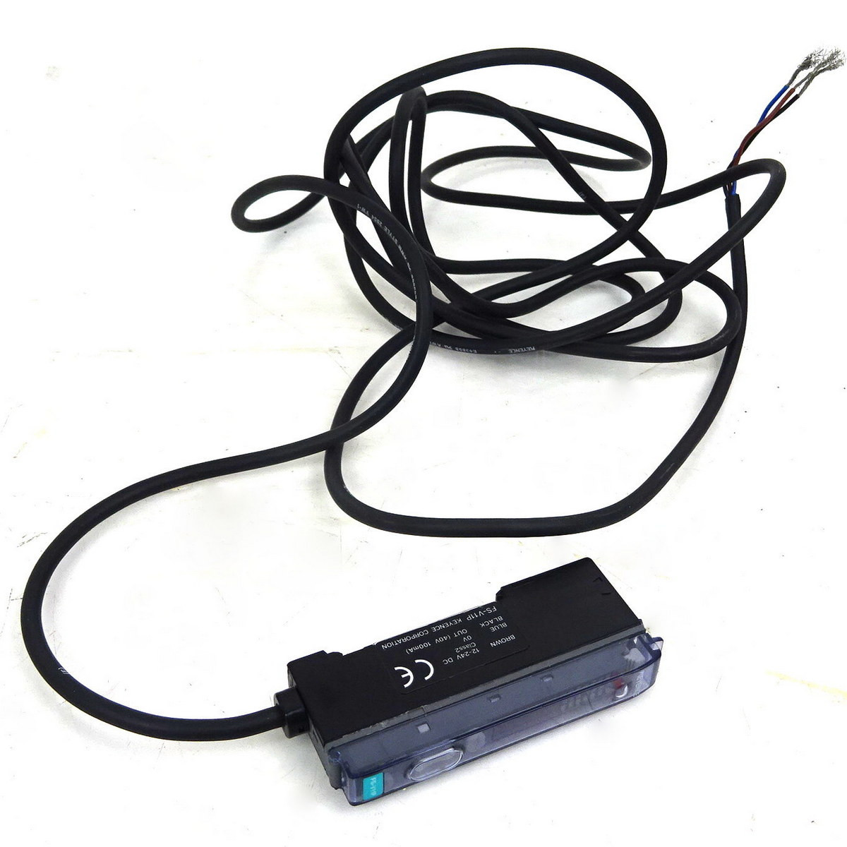 Amplifier Unit FS-V11P Keyence 24VDC *Used* - Axxa - Motor Control & Automation